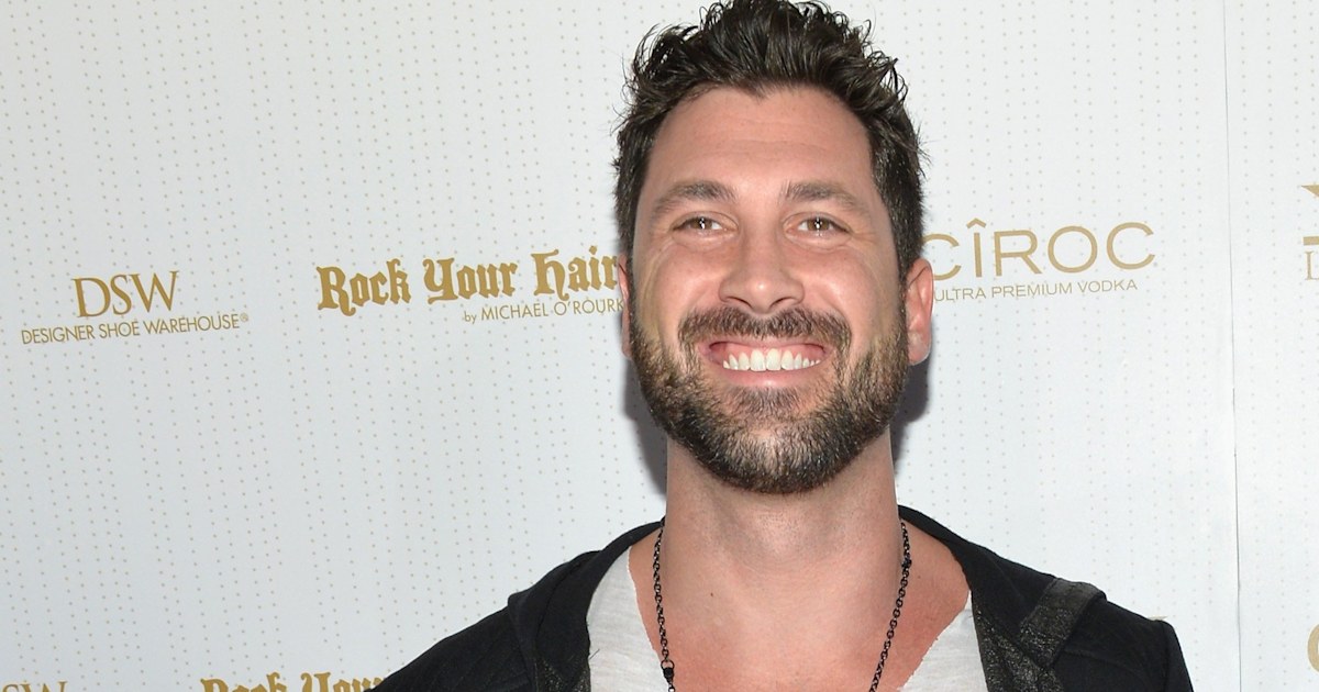 Maks: 'Dancing With the Stars' asked me to come back as a judge