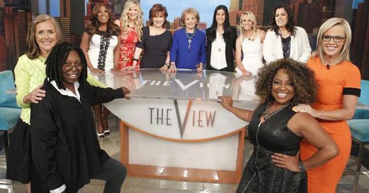 'The View' reunites all 11 co-hosts to celebrate Barbara Walters