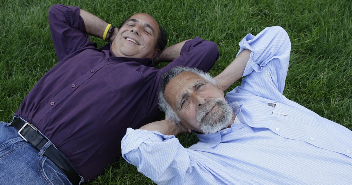 Popular 'Car Talk' co-host Tom Magliozzi dies at 77