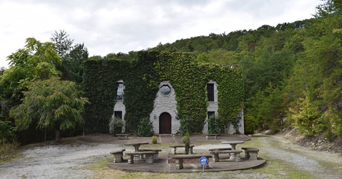 Buy this single-family castle in Tennessee for less than $350,000
