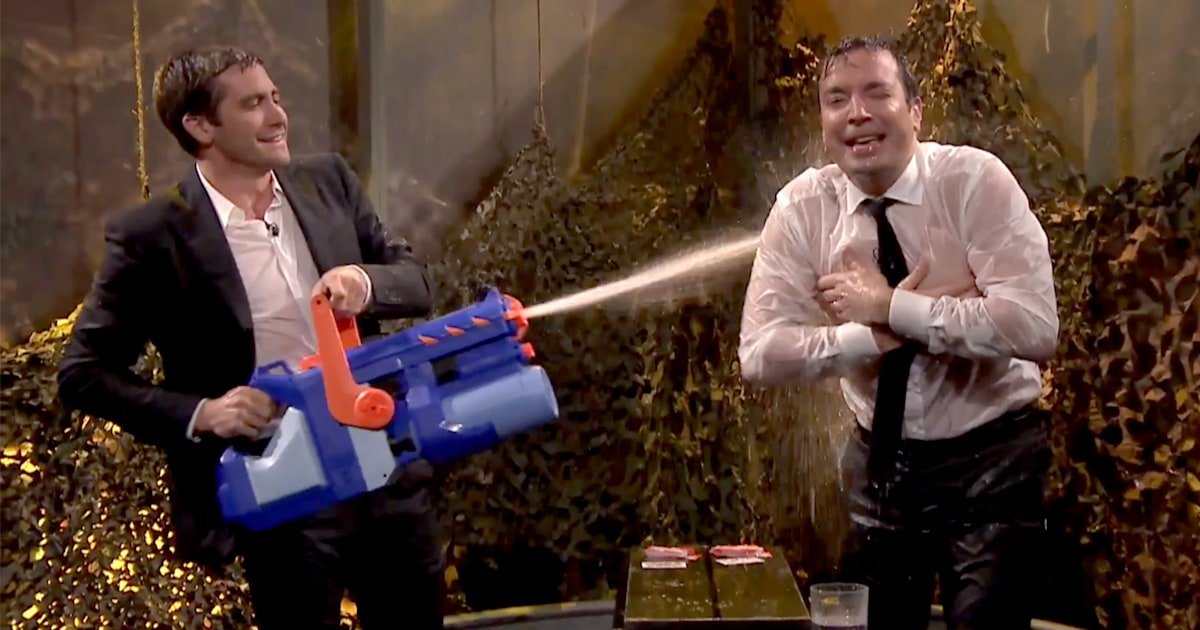 Jimmy Fallon, Jake Gyllenhaal go to water war on 'Tonight'