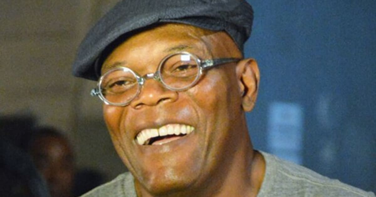 Samuel L. Jackson Covers Taylor Swift Song