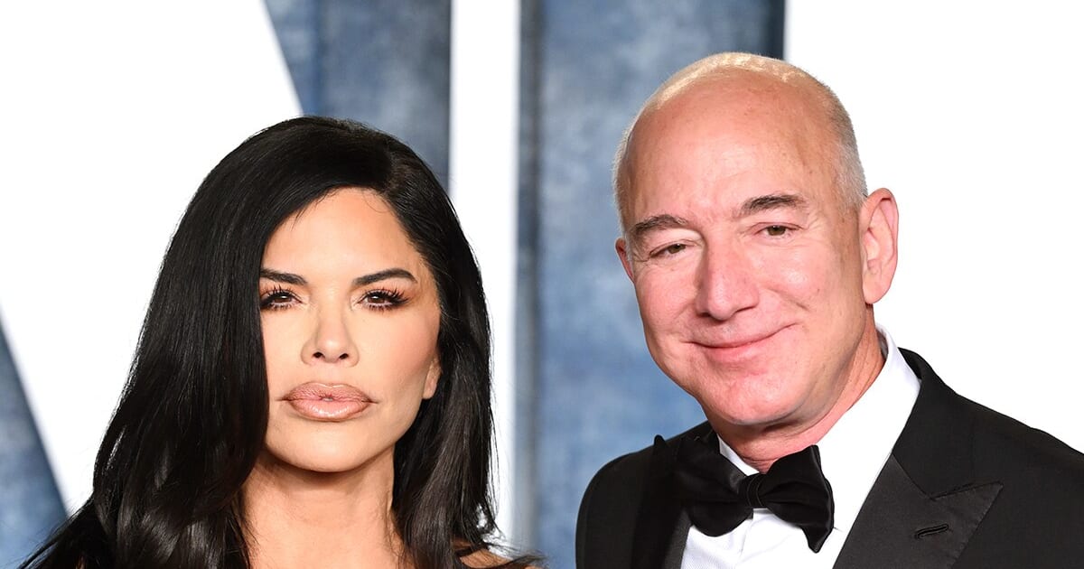 Jeff Bezos' Fiancée Lauren Sanchez Subtly Reacts to Inauguration Hate