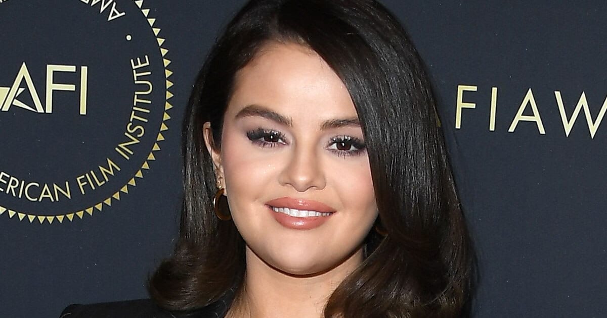Selena Gomez Shares Body Positive Message With Swimsuit Photos