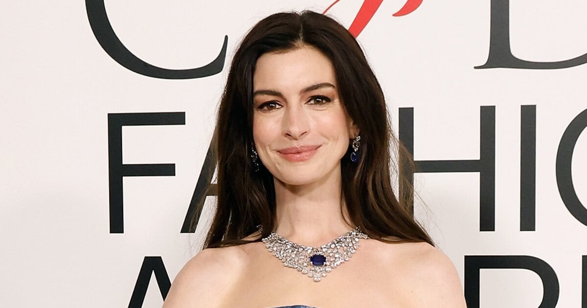 Celebrities Who Got Candid About Addictions and Sobriety - Page 2