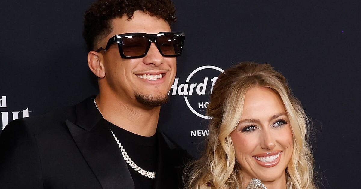 "Proud" Patrick Mahomes Supports Brittany at SI Swimsuit Party