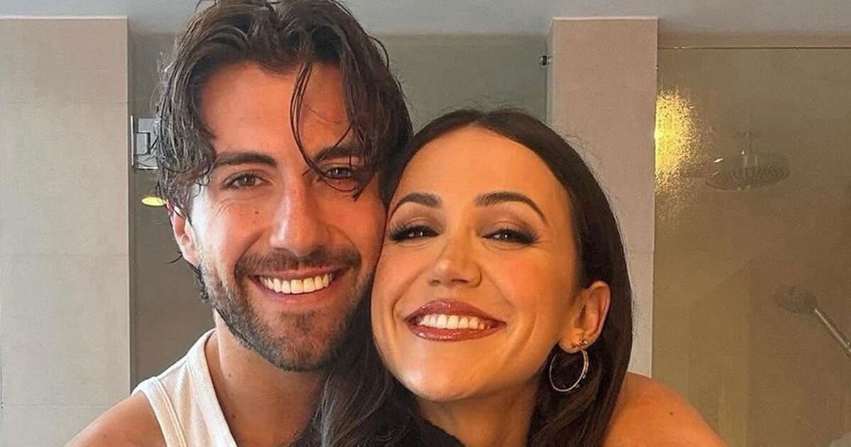 Jason Tartick Goes Instagram Official With Kat Stickler